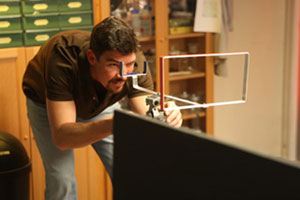 UFO Hunters Season 1 & 2 (8-Disc Box Set) [DVD]: Amazon.co.uk: DVD ...