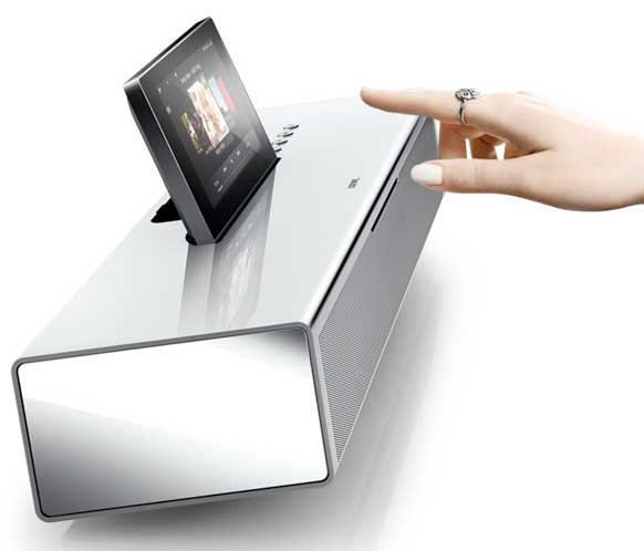 Loewe SoundVision Wireless Audio System with CD/Internet Radio/FM and ...