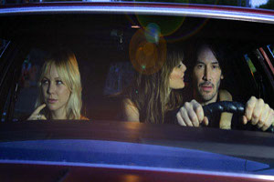 Threesome - Eine Nacht in New York: Amazon.de: Keanu Reeves, Adelaide Clemens, Bojana Novakovic ...