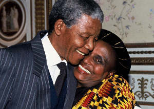 Mama Africa - Miriam Makeba: Amazon.de: Miriam Makeba, Hugh Masekela ...