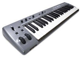 Avid Keystudio 49i grau : Amazon.de: Musikinstrumente & DJ-Equipment