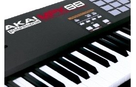 Akai MPK88 USB/MIDI Keyboard Controller (88 Tasten): Amazon.de ...