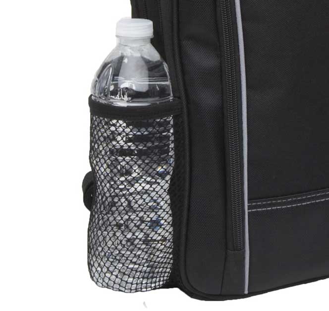 V7 Professional Backpack Notebook Rucksack bis 40,6 cm schwarz: Amazon ...