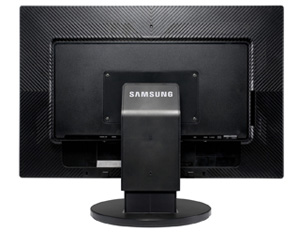 Samsung Syncmaster 275T 68,6 cm TFT Monitor schwarz: Amazon.de ...