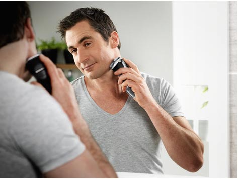 Philips PT920/21 Rasierer PowerTouch Pro Clean&Charge : Amazon.de ...