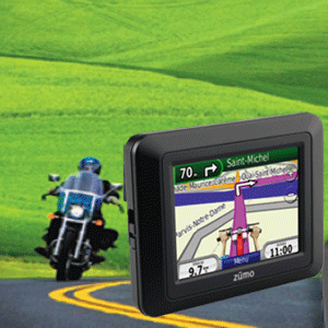 Garmin zumo 220 GPS Moto Europe 43 pays Ecran TFT 3,5" Bluetooth ...