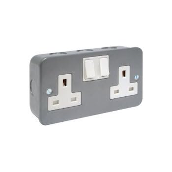 Metal Clad Switch Socket 2 Gang 13A: Amazon.co.uk: DIY & Tools