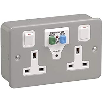 2 gang rcd SOCKET DOUBLE TWIN WHITE 13 AMP: Amazon.co.uk: DIY & Tools