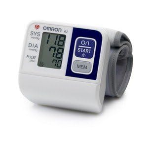 Omron R2 Wrist Blood Pressure Monitor : Amazon.co.uk: Health & Personal ...