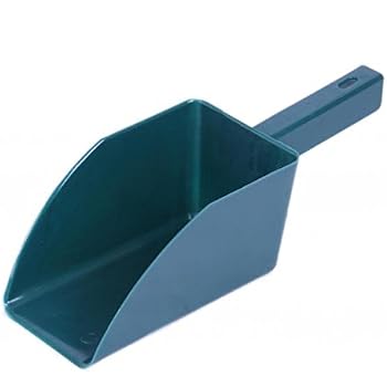 LARGE HEAVY DUTY PLASTIC SCOOP: Amazon.co.uk: Garden & Outdoors