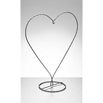 Silver Heart Shaped Display Stand: Amazon.co.uk: Kitchen & Home