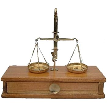 brass weighing scales 10 gram with velvet lined wooden box: Amazon.co ...
