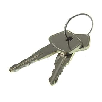 LEC Fridge Freezer Door Key - Pair Cv862. Genuine part number 082625513 ...