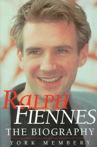 Buy Ralph Fiennes: The Biography Book Online at Low Prices in India ...