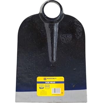 Harbour Housewares Full Size Azada Digging Hoe with Wooden Handle ...