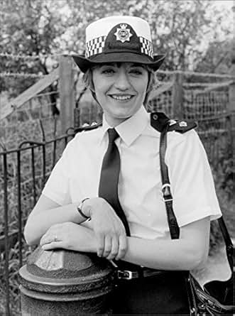 Vintage photo of Actress Stephanie Turner plays in the TV series Juliet ...