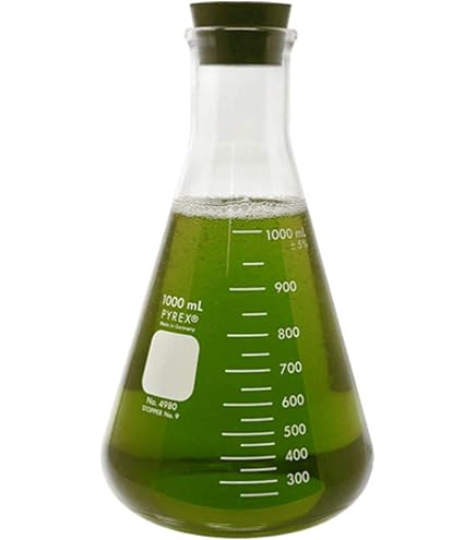 PYREX Low Actinic Class A Volumetric Flask With Glass Standard Taper ...