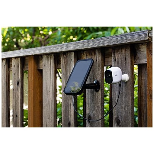 Recensione e opinioni su Arlo VMA4600 Pannello Solare per Alimentazione ...