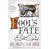 The Golden Fool (The Tawny Man Trilogy, Book 2): 2/3: Amazon.co.uk ...