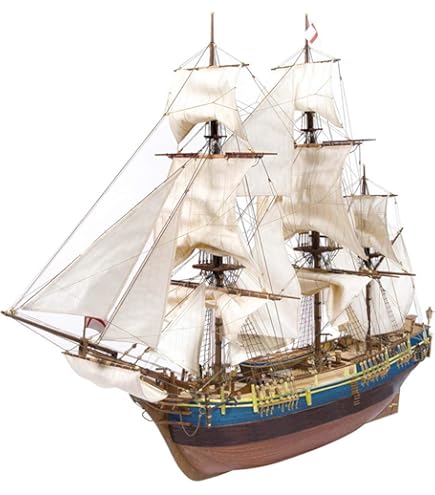 C.MAMOLI U.S.S. CONSTITUTION Cross-Section Model Ship Kit Scale 1:93