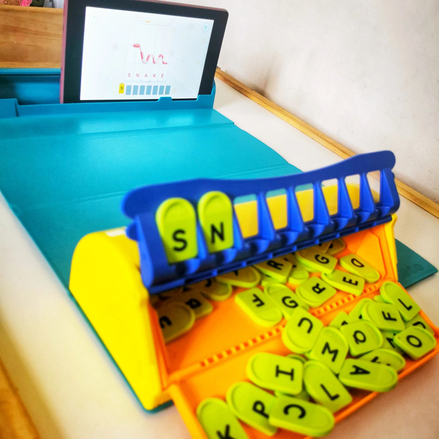 Shifu Plugo Letters - Construction de Mots avec des Histoires et des ...