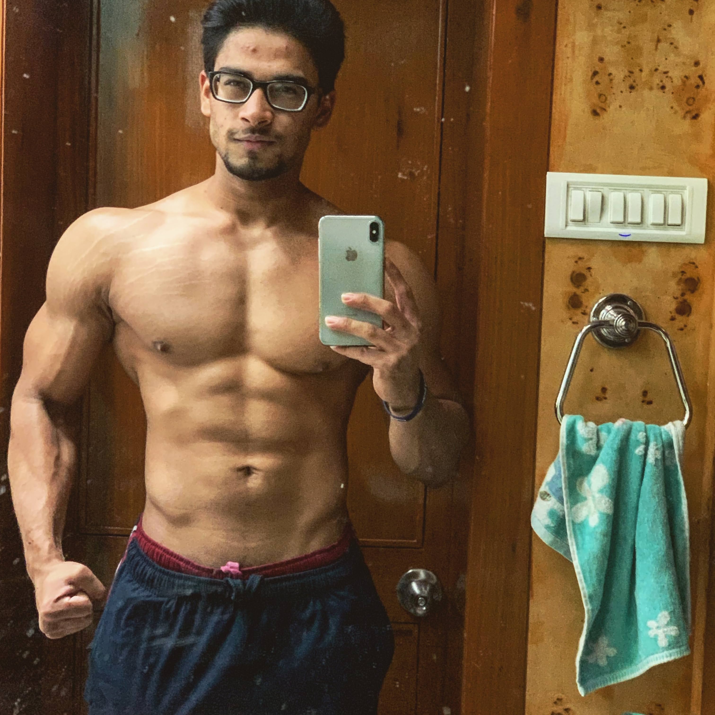 akshat_xesthetix's Amazon Page