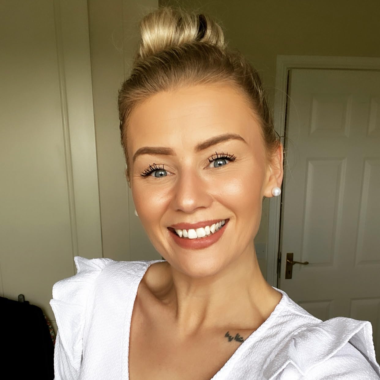 Emma Nicholson's Amazon page