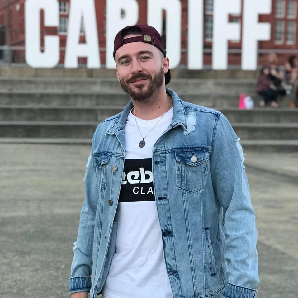 Tommy Boost's Amazon page