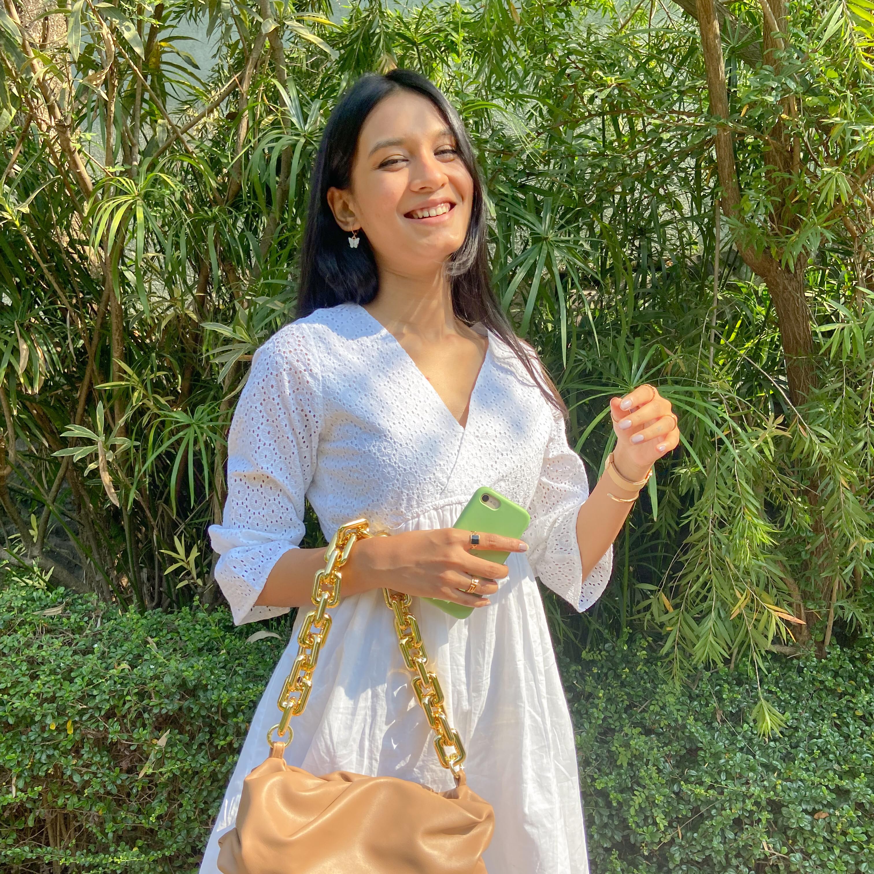 Manasvi Vora's Amazon Page