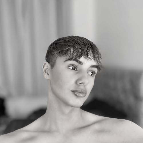 Charlie Harvey's Amazon page