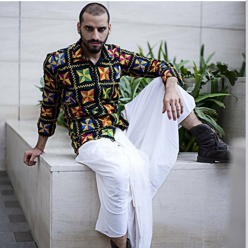 DEVANSH KAMBOJ's Amazon Page