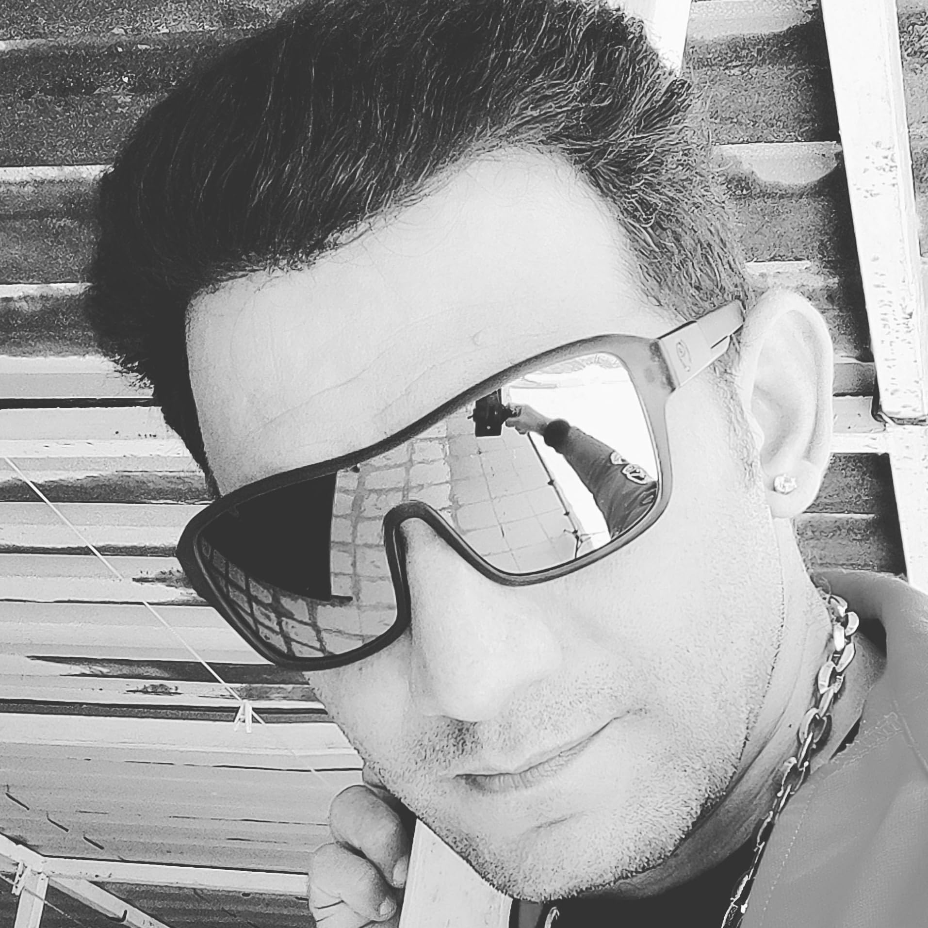 Welcome To Abhinav Mishra Online Store s Amazon Page