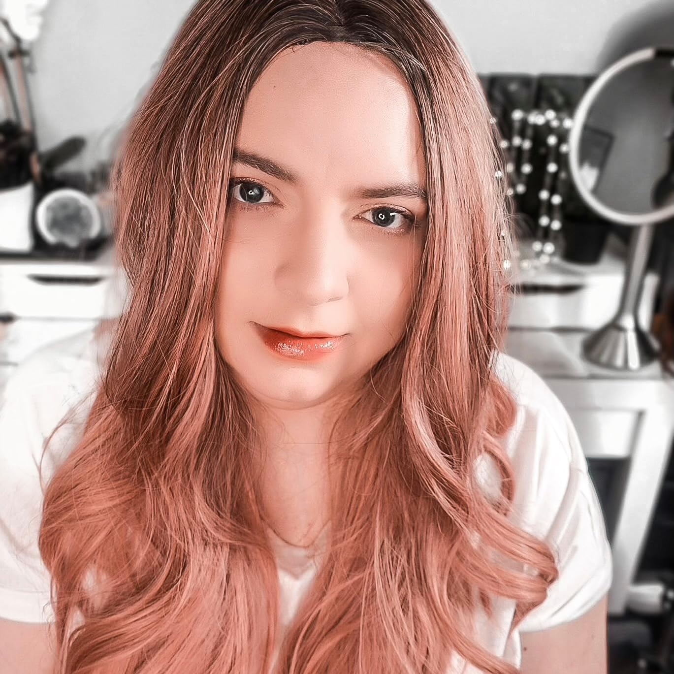 Neveen Wood's Amazon page