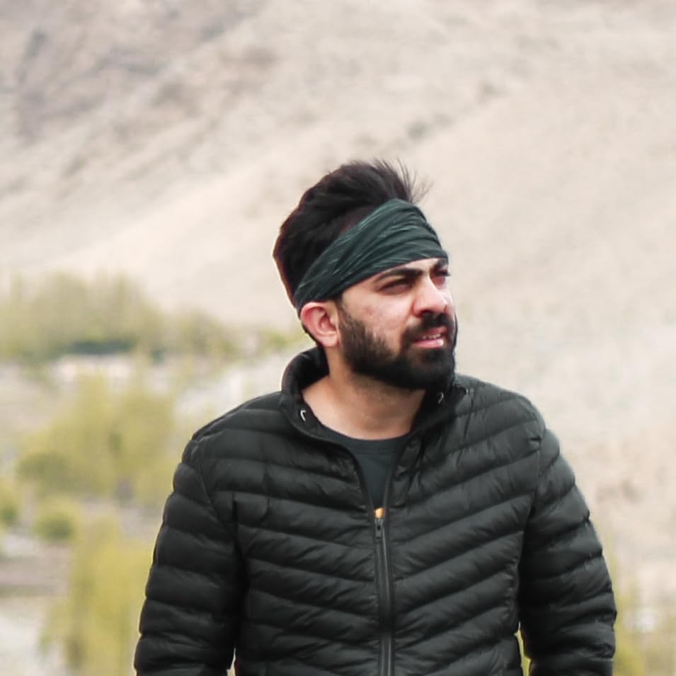 Travel content creator, trekker and an influencer.'s Amazon Page