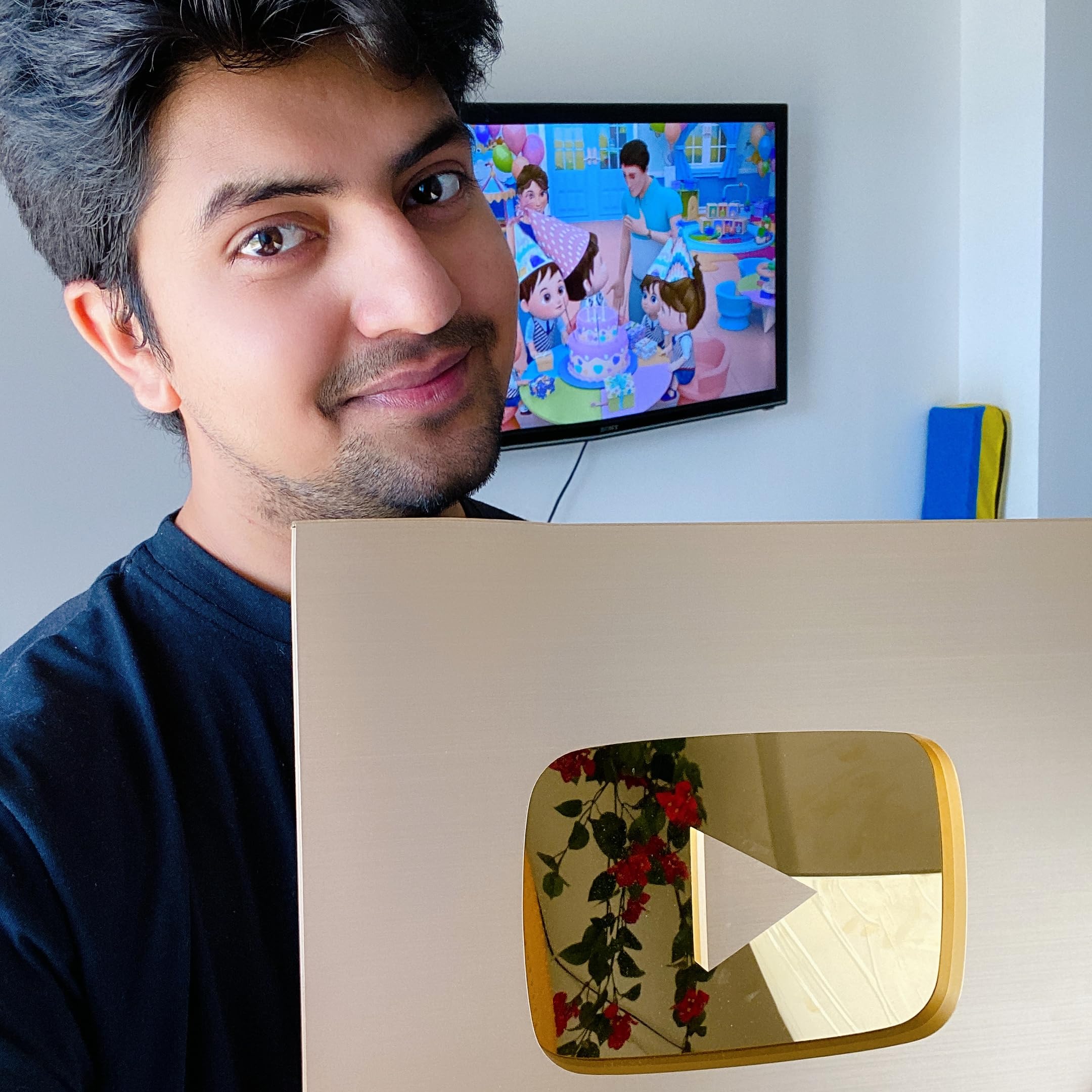 ISHAN MONITOR's Amazon Page