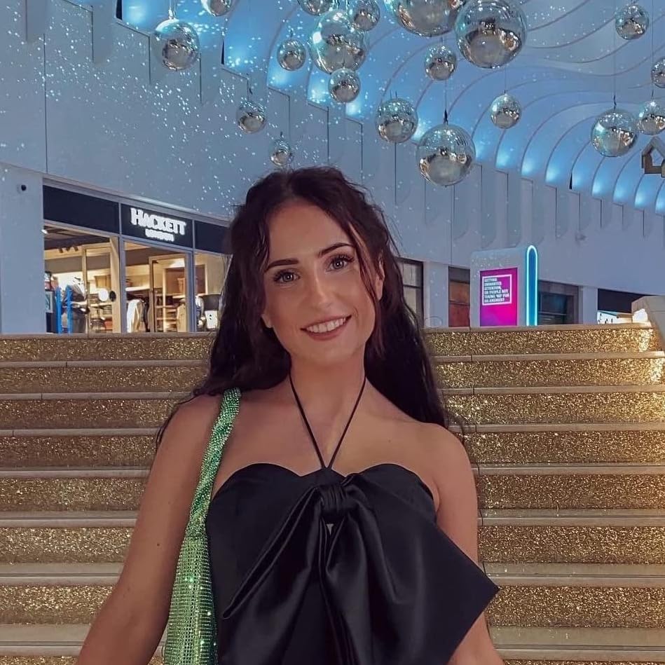 explorla | orla mcgurk's Amazon page