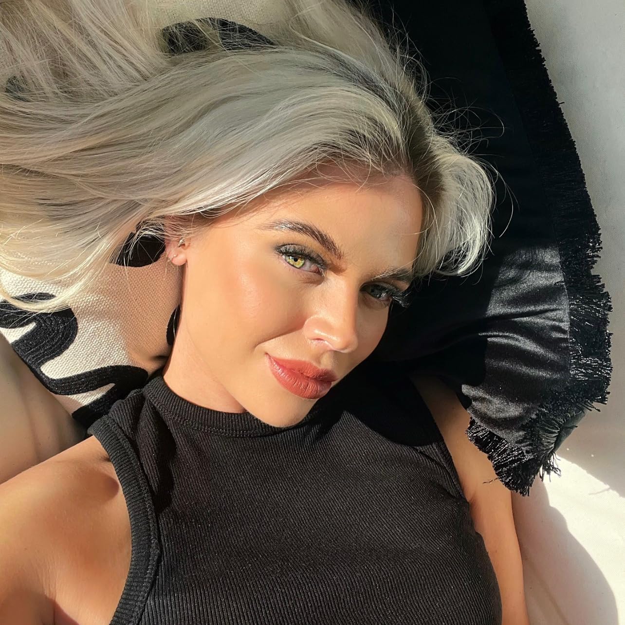 Shannon McConnell's Amazon page