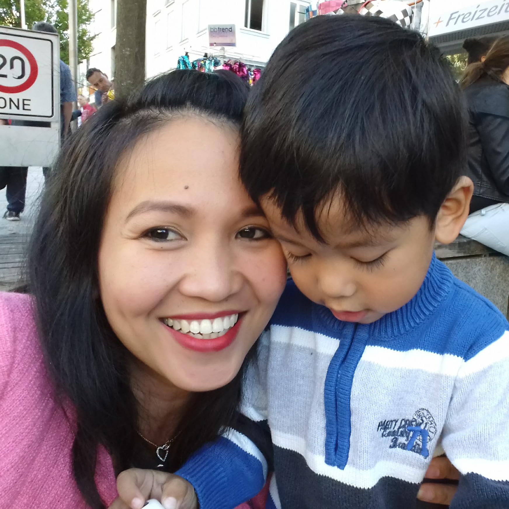 Die Amazon Seite von Simply Chris