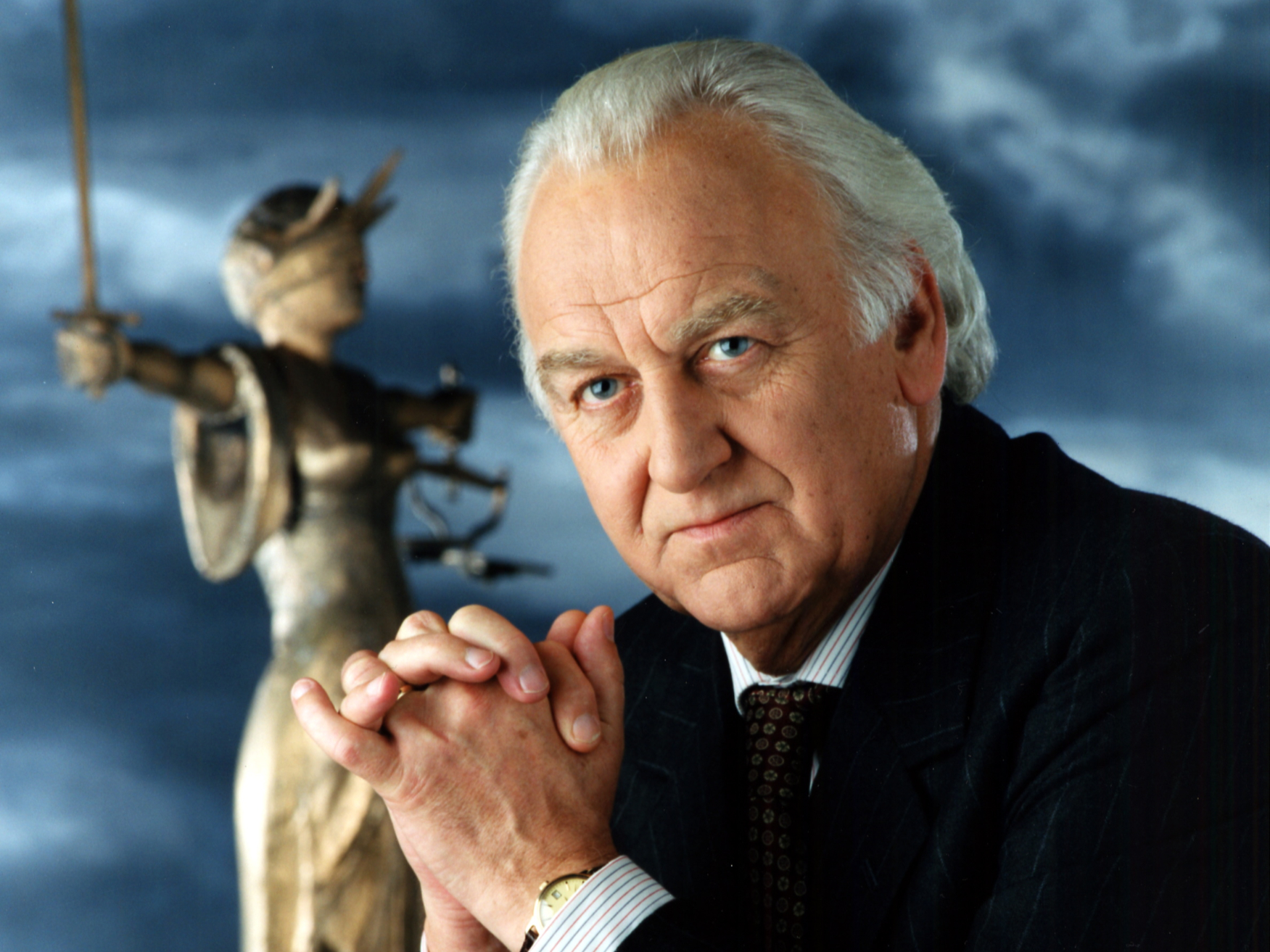 Prime Video: Kavanagh QC S3