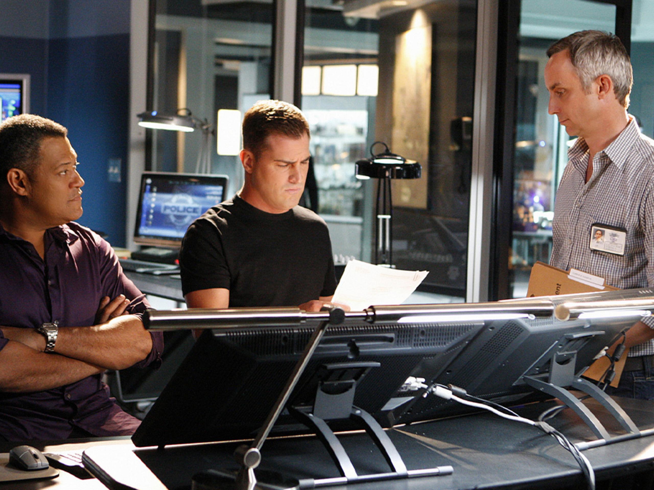 Prime Video: Les experts - Saison 10