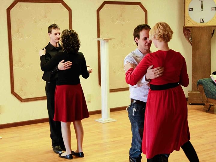 Return To Amish - Season 1 : Rebecca Byler-Schmucker, Abe Schmucker ...